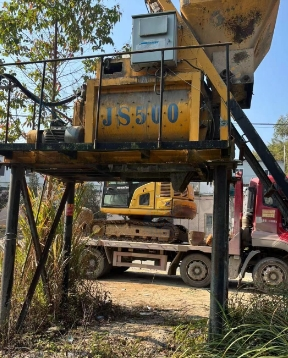 肇庆地区处理JS500强制双卧轴混凝土搅拌机_废旧再生网_废旧物资企业处置_闲置二手设备企业处置_废旧金属企业处置